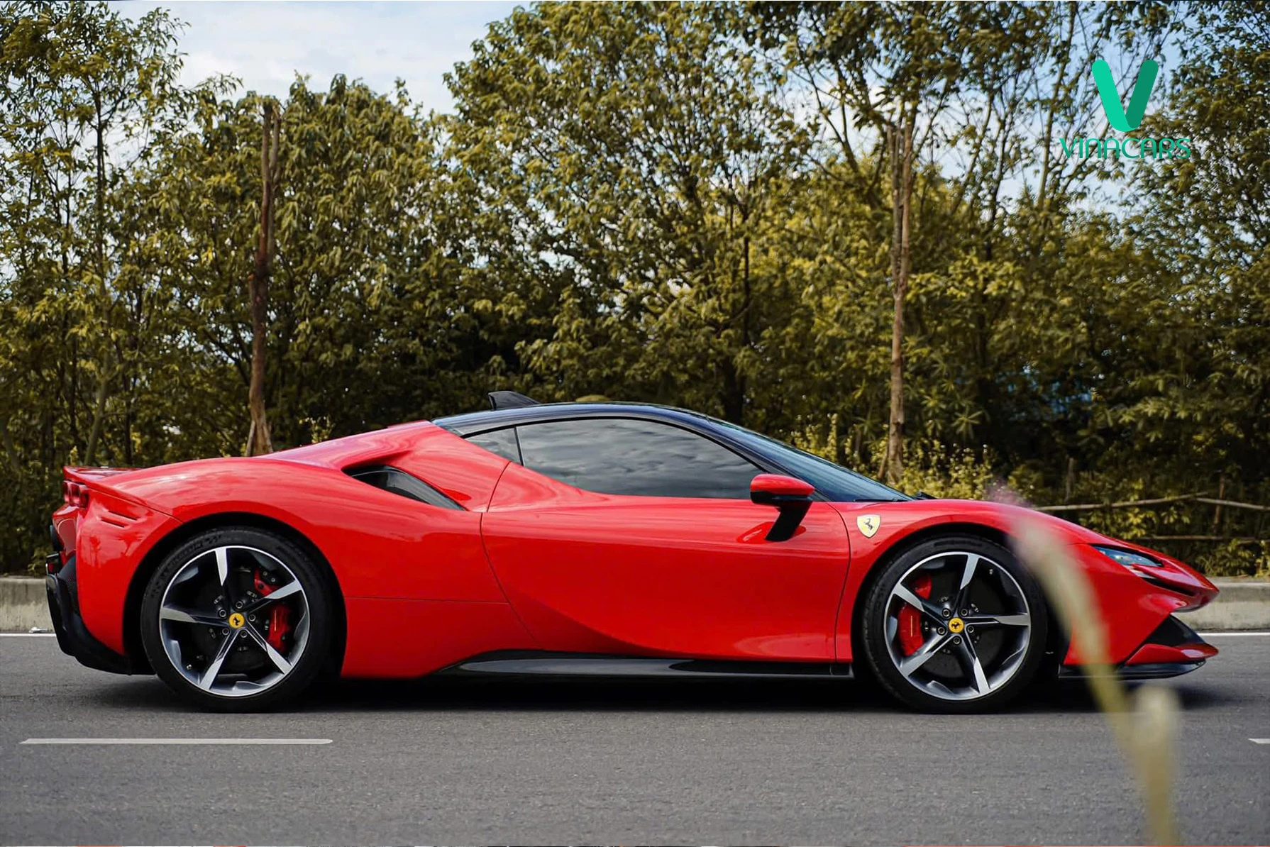 Ferrari SF90 Stradale 2022